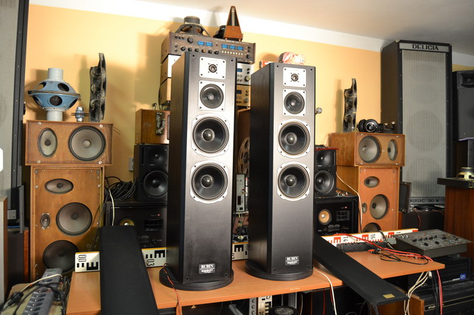 Quadral Rubin Phonologue E : Angelicaaudio 1990