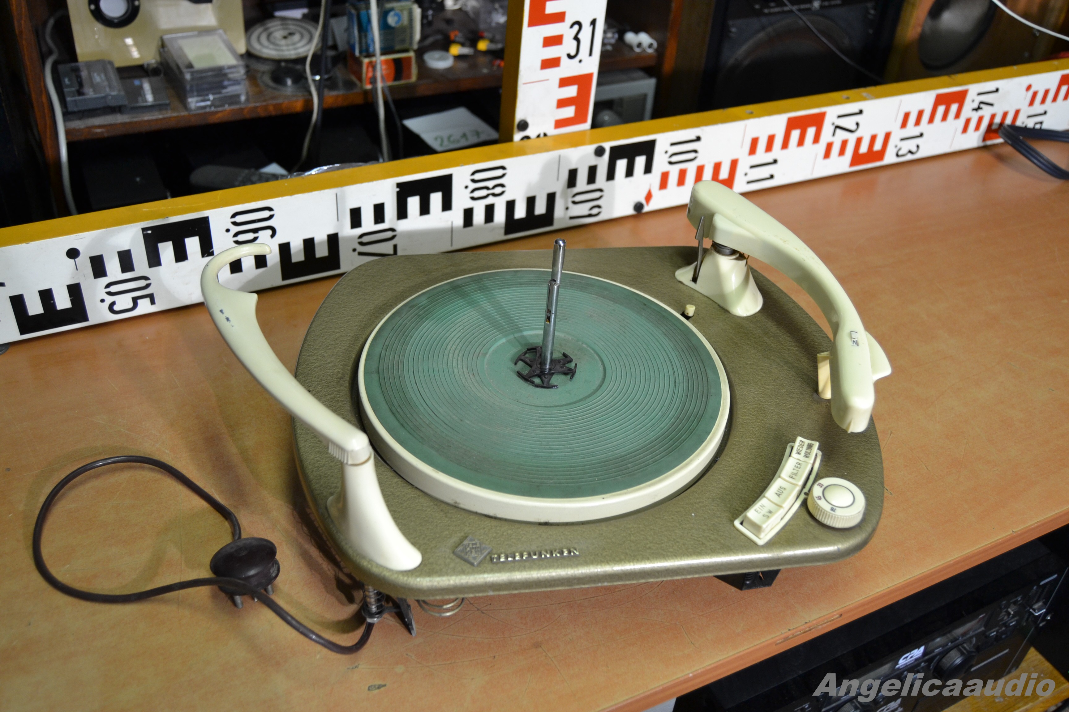 TELEFUNKEN (Motor AEG) – nezkoušeno : Angelicaaudio 1990