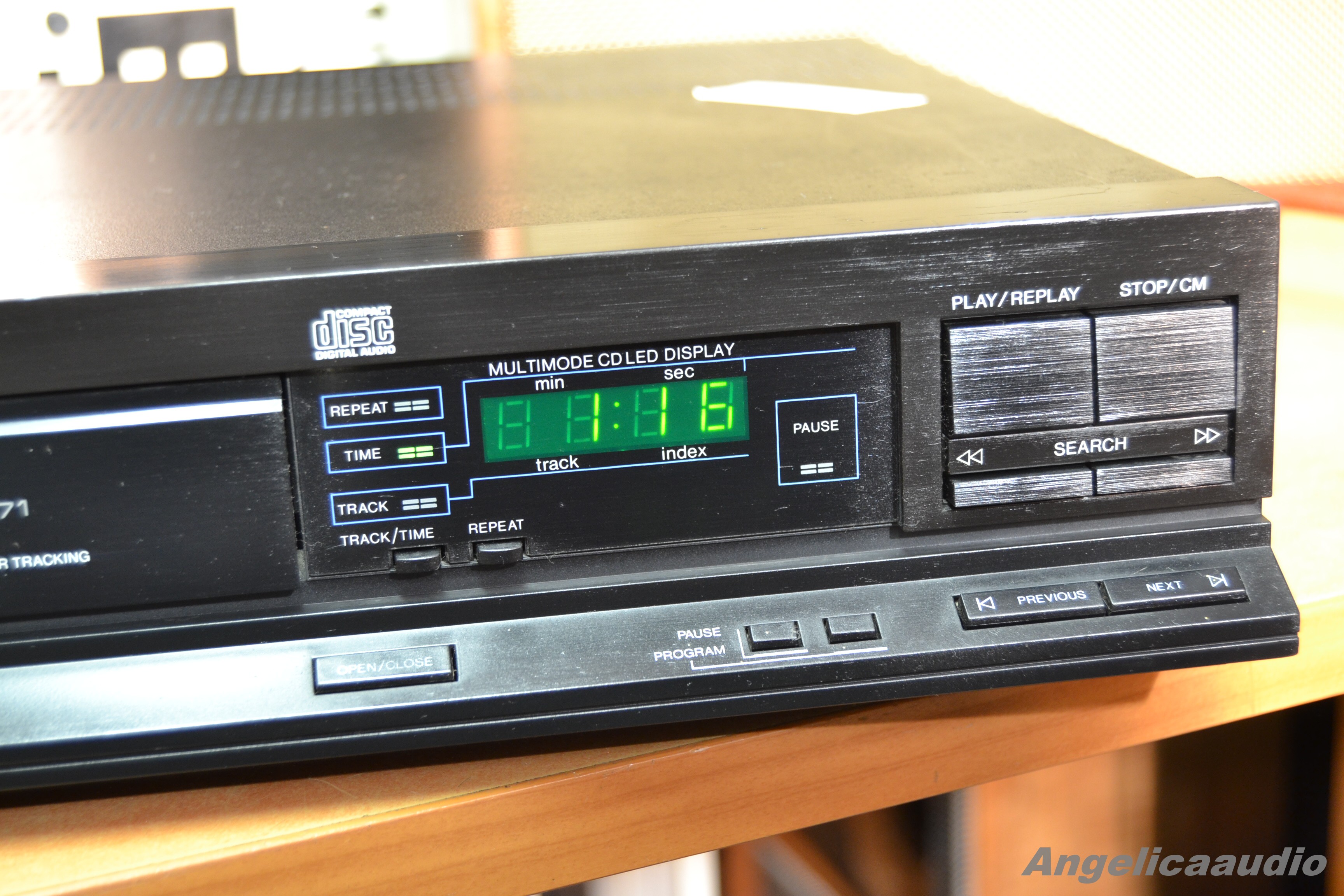 PHILIPS CD 371 – DAC Philips TDA 1541 (No.2807) : Angelicaaudio 1990