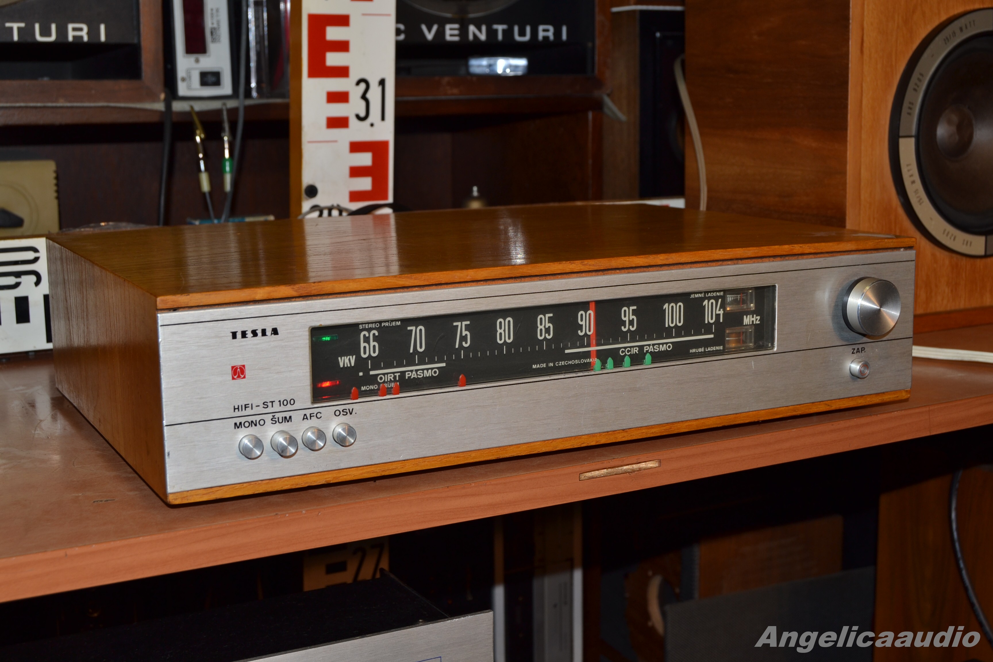 Tesla ST 100 (3601 A) Hifi Stereo Tuner : Angelicaaudio 1990